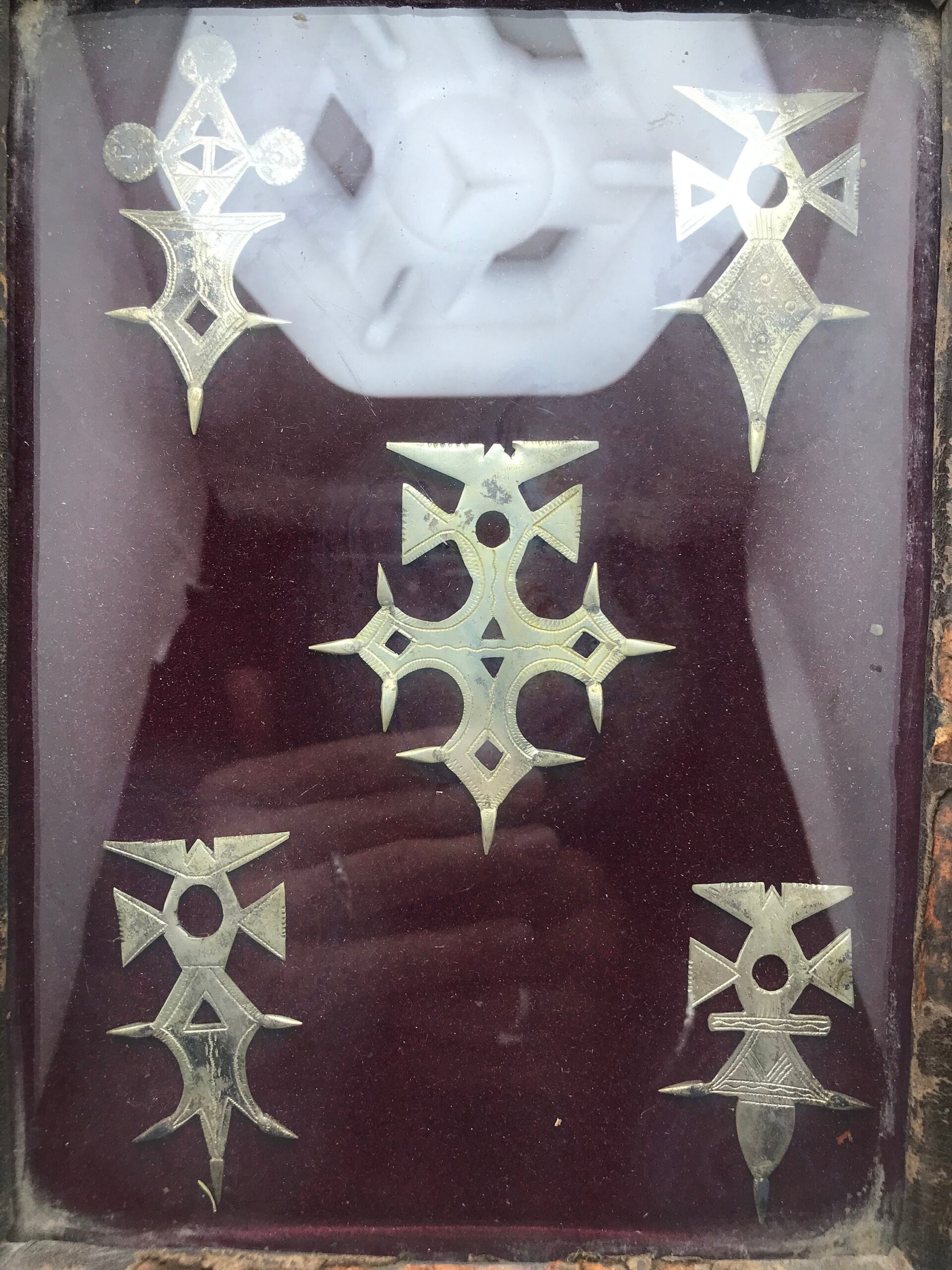 TABLEAU Ancienne croix du sud niger mali AVEC 5 croix EN argent touareg ...