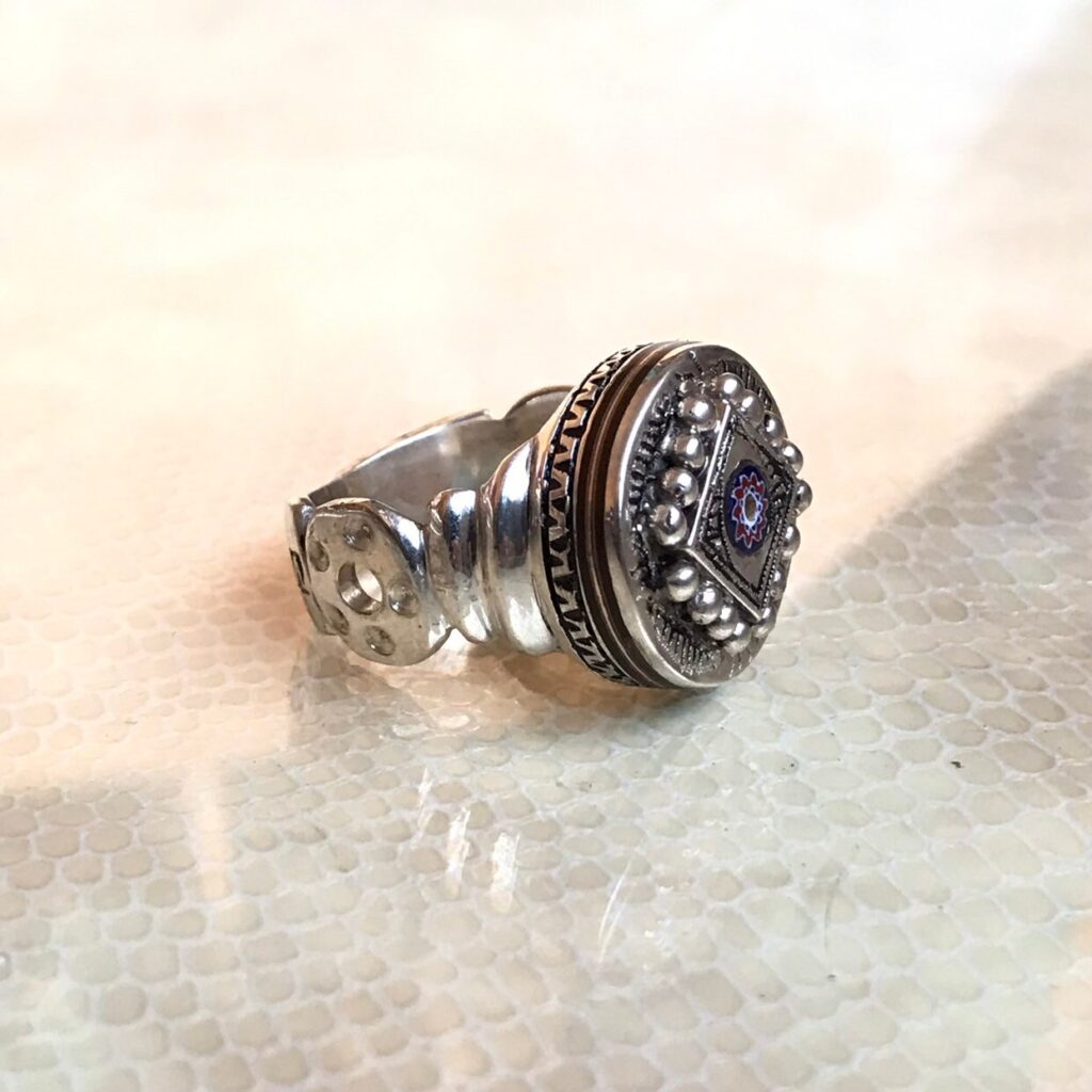 Tuareg ring silver boho ring handmade ,berbère ring , protection ...