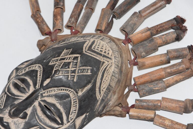 Gorgeous Ekpo Idiok Mask - IBIBIO - Nigeria Vintage Tuareg Dogon Mask ...